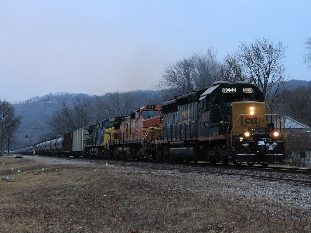 CSX 8052